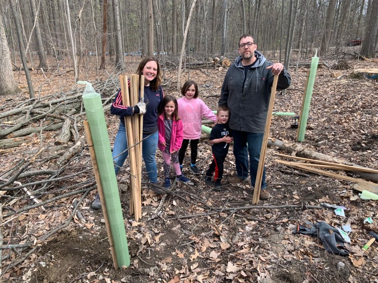 Tree Planting – The Lebanon Valley Conservancy